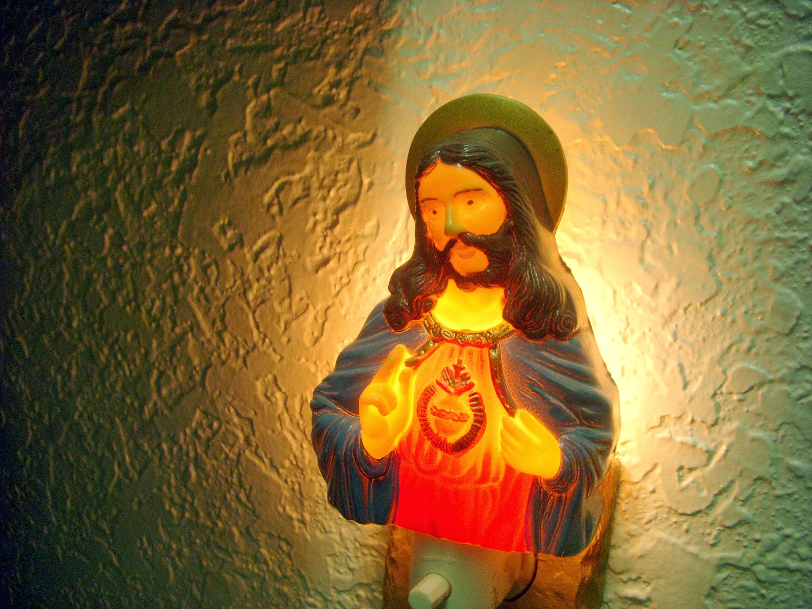 Jesus home lighting devices (a little kitsch for your day) | The Jesus ...